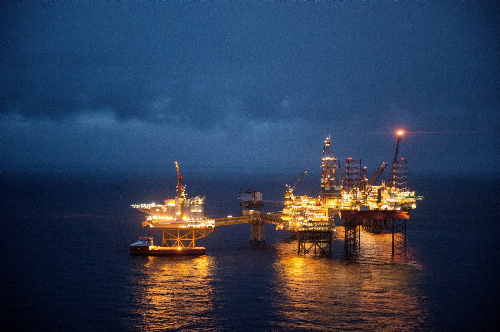 Kraftig oljeprisfall: – Alle øyne er nå tilbake på Opec+ | DN