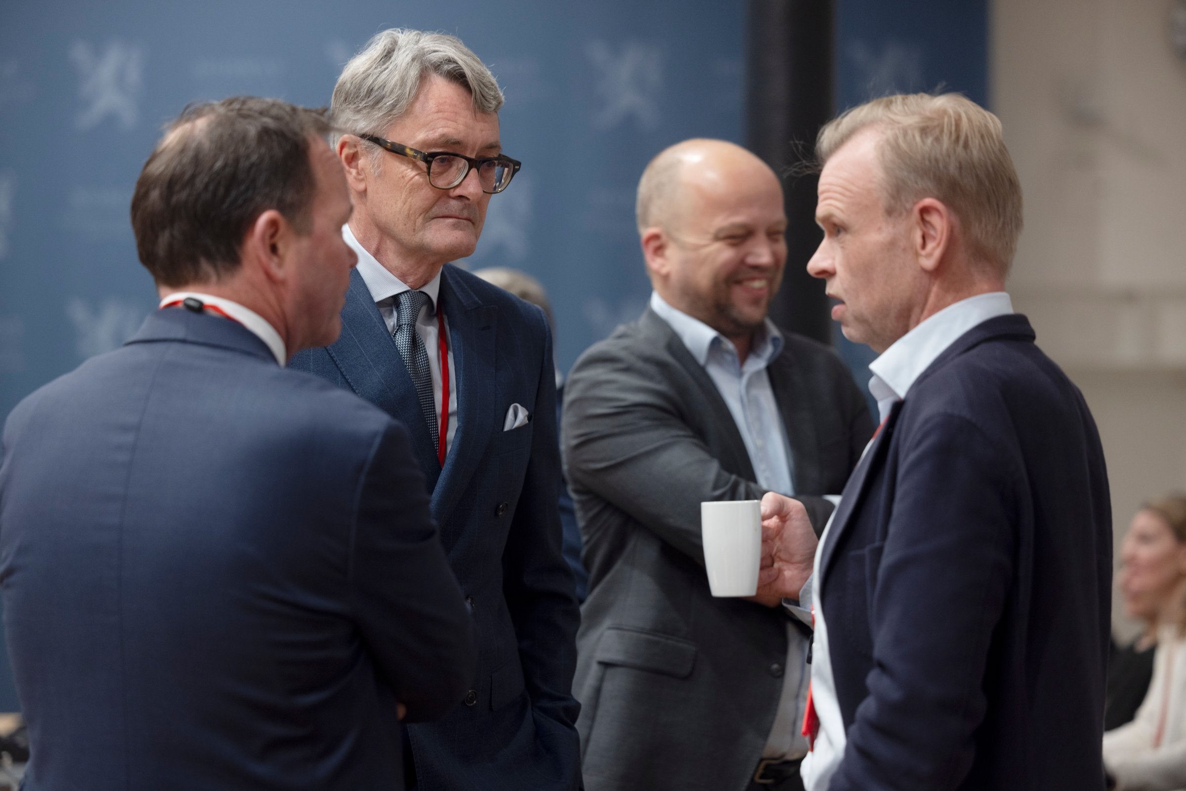 Aker-sjefen bekymret etter regjeringskrise: – Vil være en historisk ...