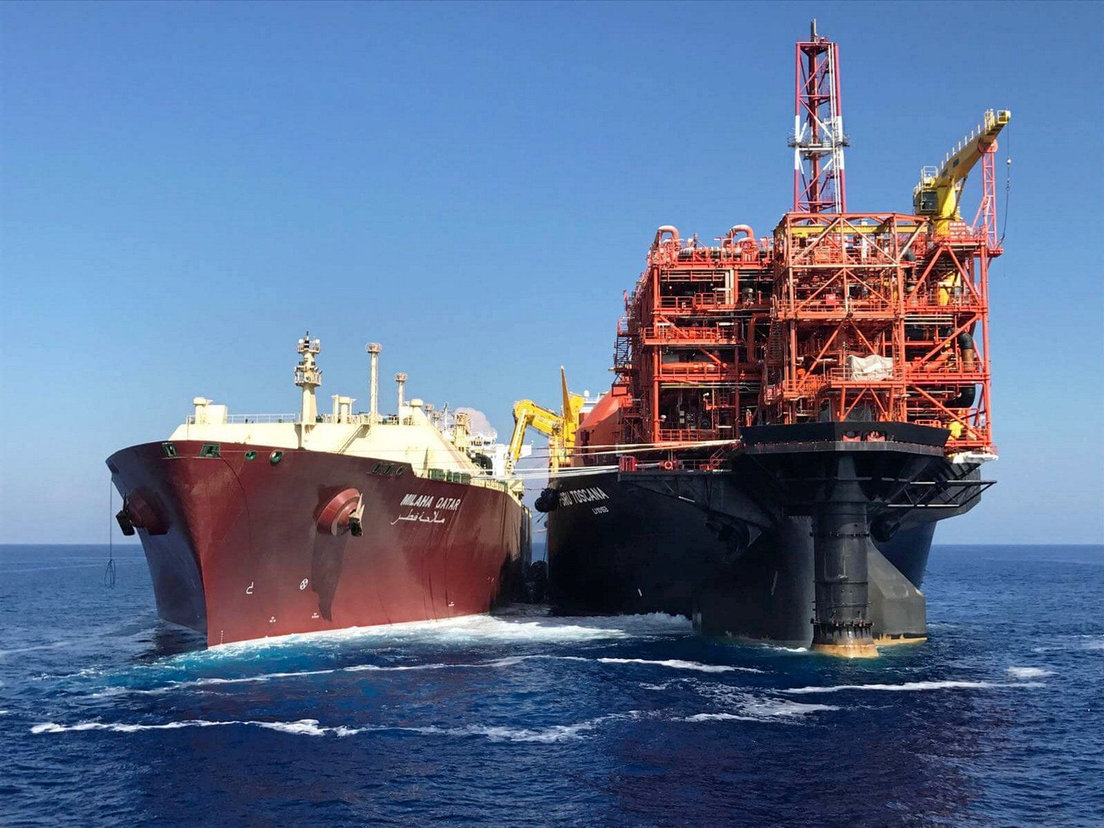 Italy ups LNG regas capacity by greenlighting Livorno FSRU boost