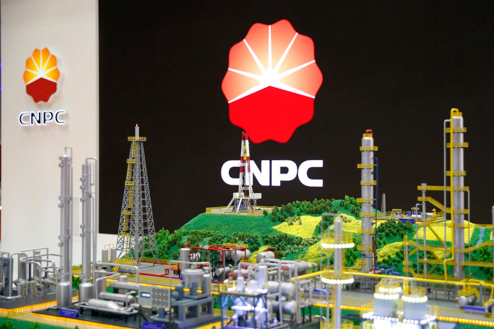 Former senior CNPC official charged with bribery, faces criminal ...