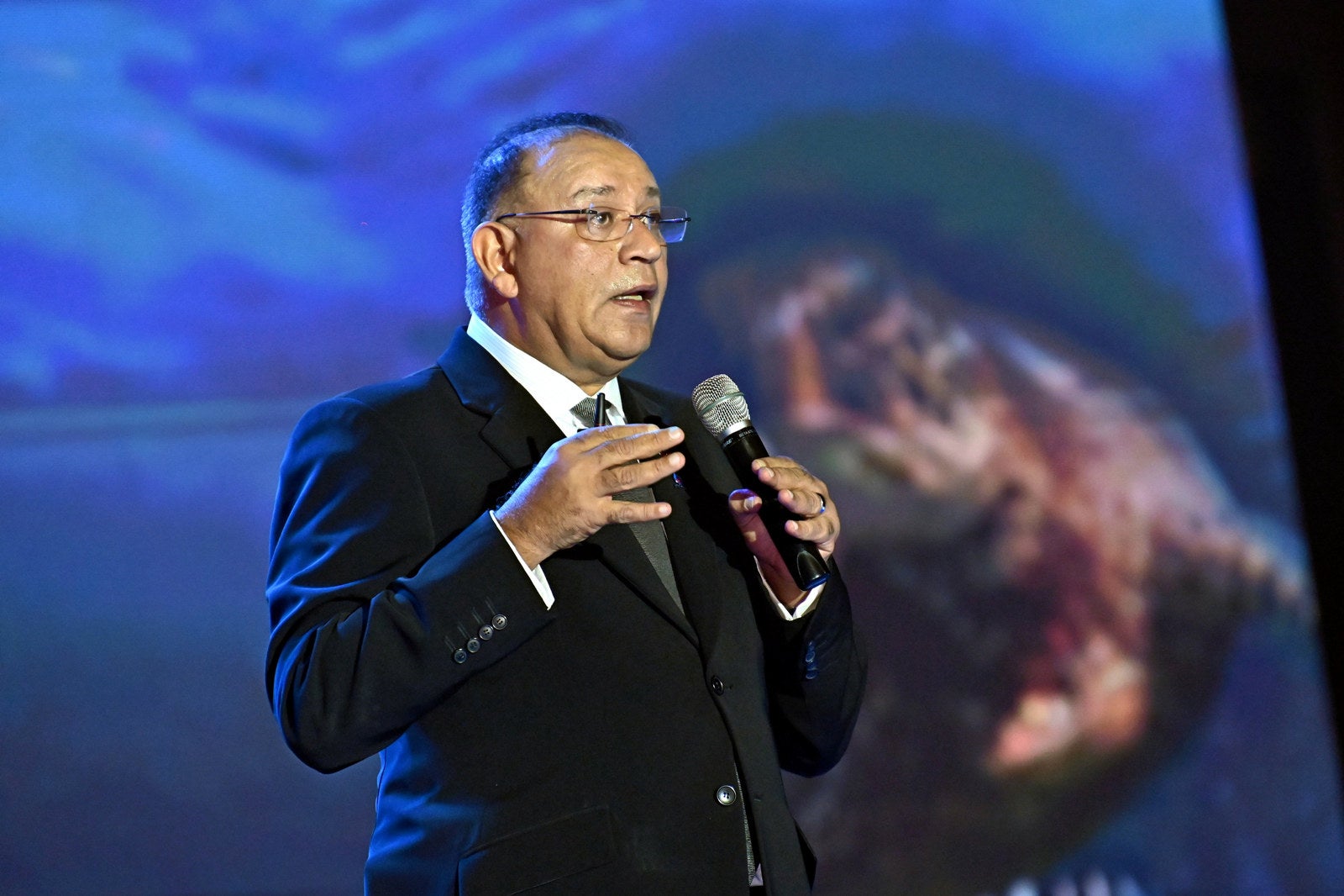 Major PTTEP offshore Malaysia gas field development advances toward ...