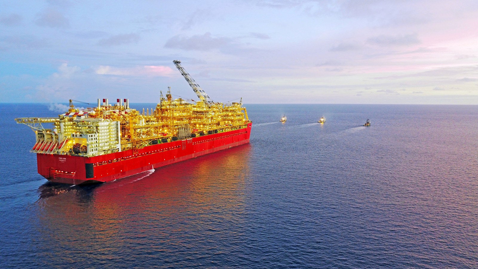 Prelude FLNG suspended due to small fire and power issues | Upstream