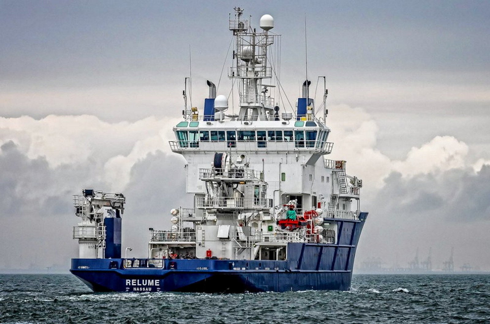Navigation organisation IFAN raises funds by selling only ship