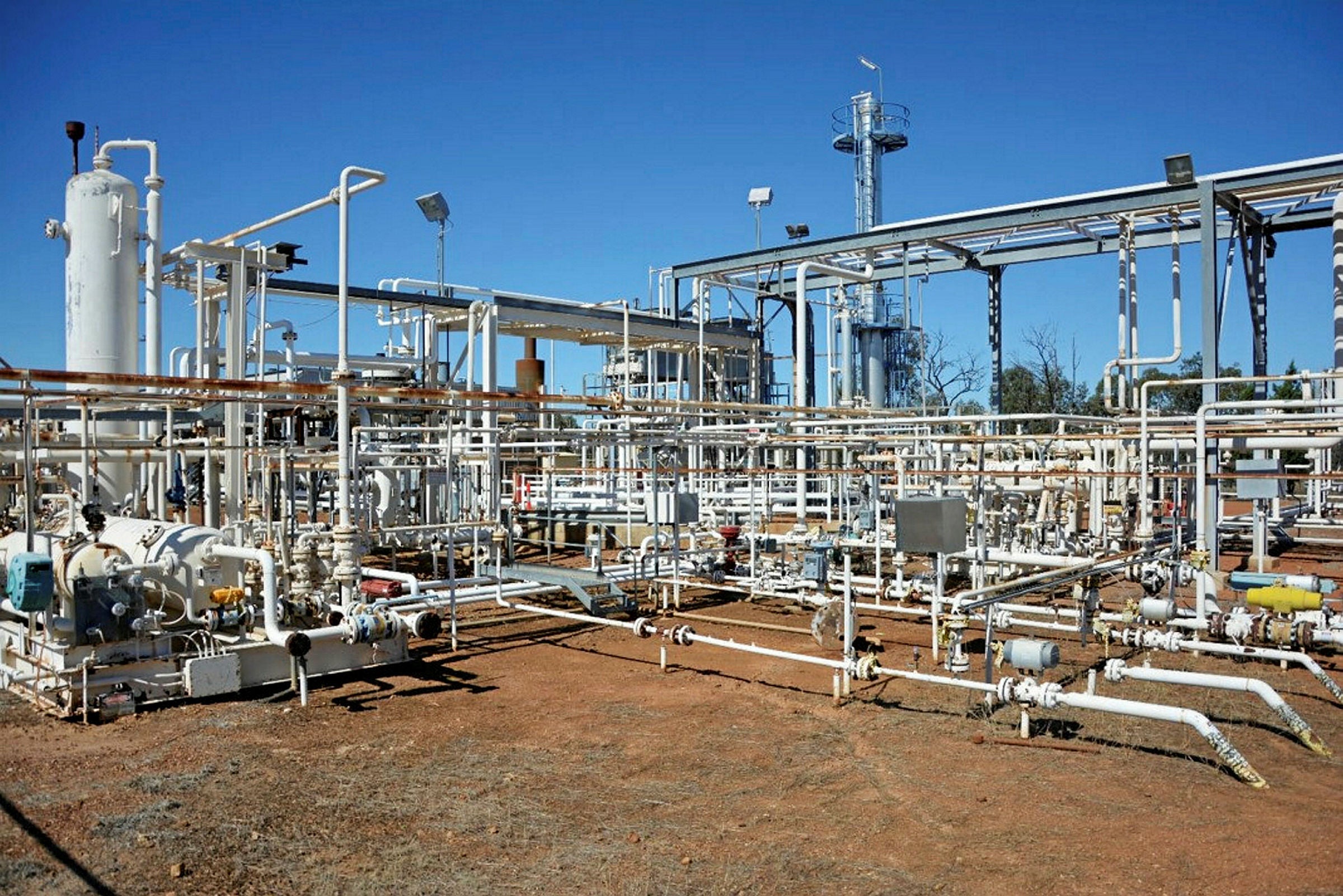 Drill string stuck in Armour Energy well at the Kincora project in ...