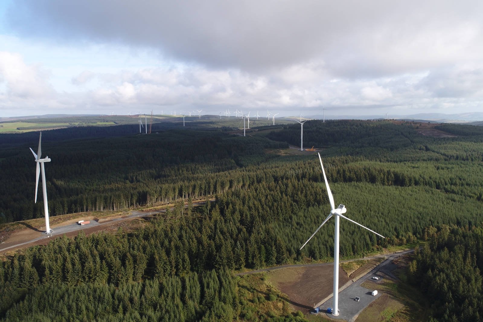 Turbine blade breaks off at RWE wind farm in Wales | Recharge