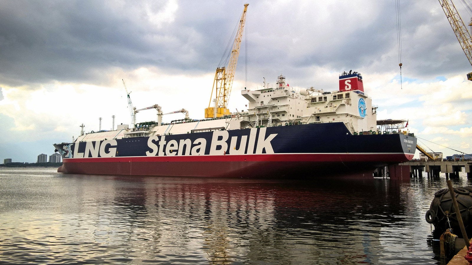 Vietnamese buyer dives in to buy Stena Bulk LNG steamship