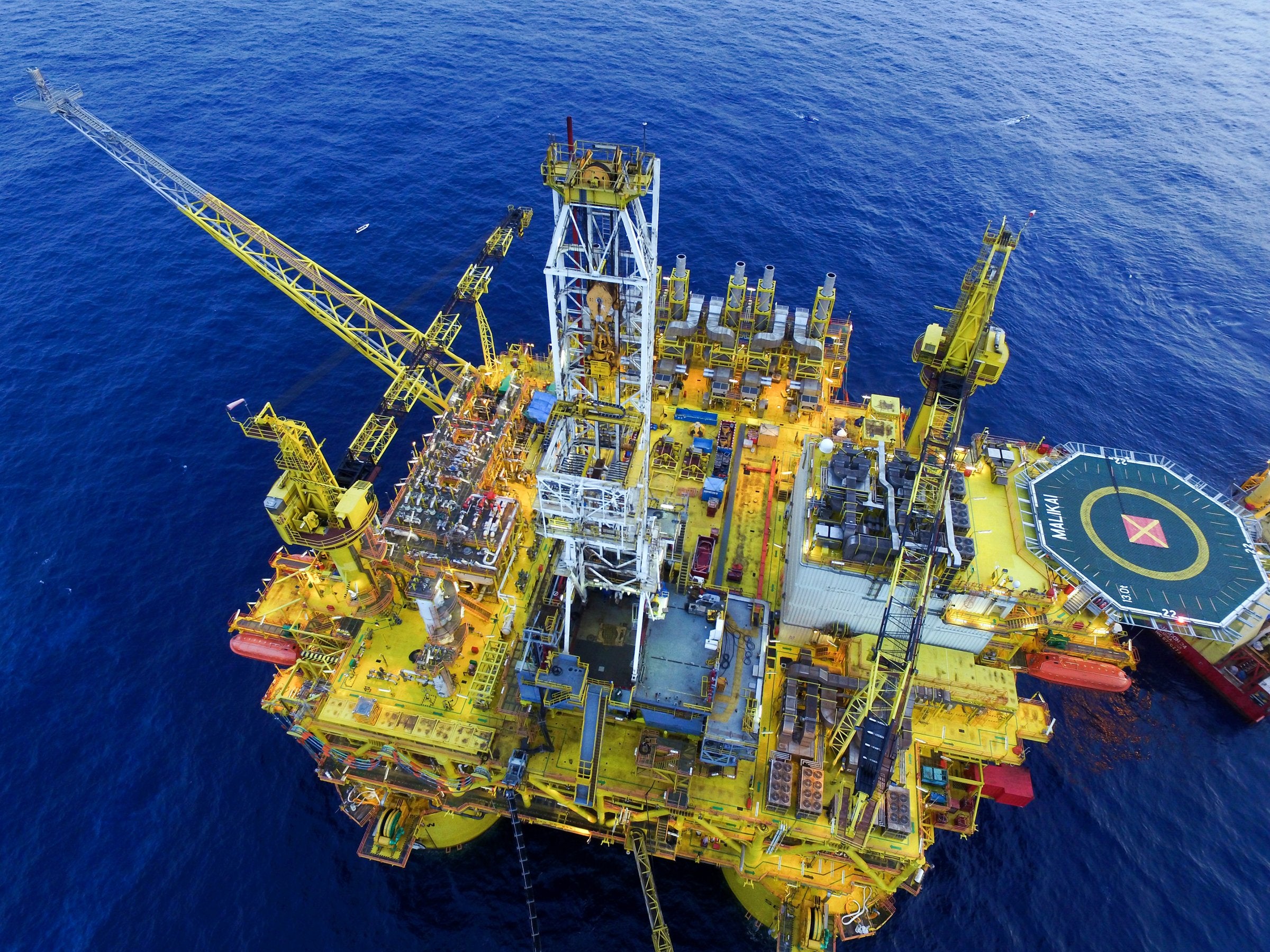 UK supermajor Shell awards Velesto Energy contracts to support TLP ...