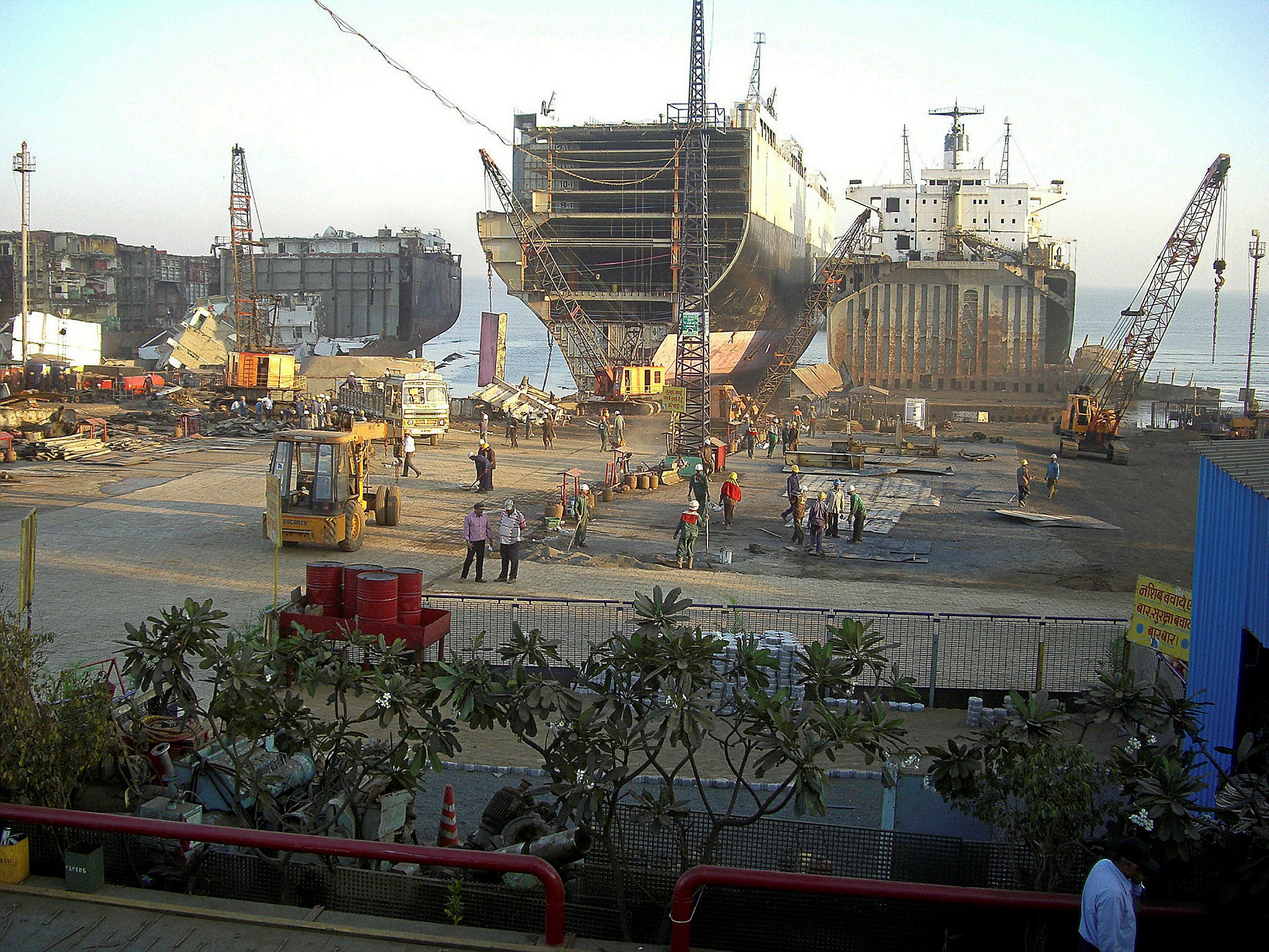 Demolition market grinds to a halt as ship imports suspended