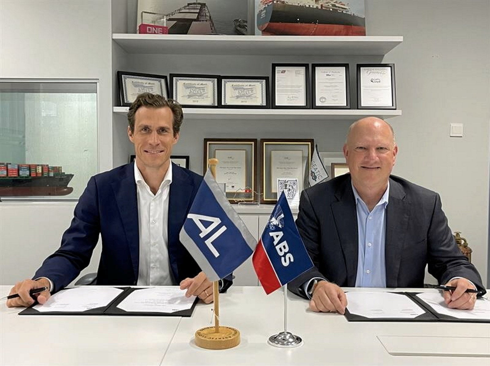 Asiatic Lloyd eyes switch to methanol for ultramax bulker newbuildings ...