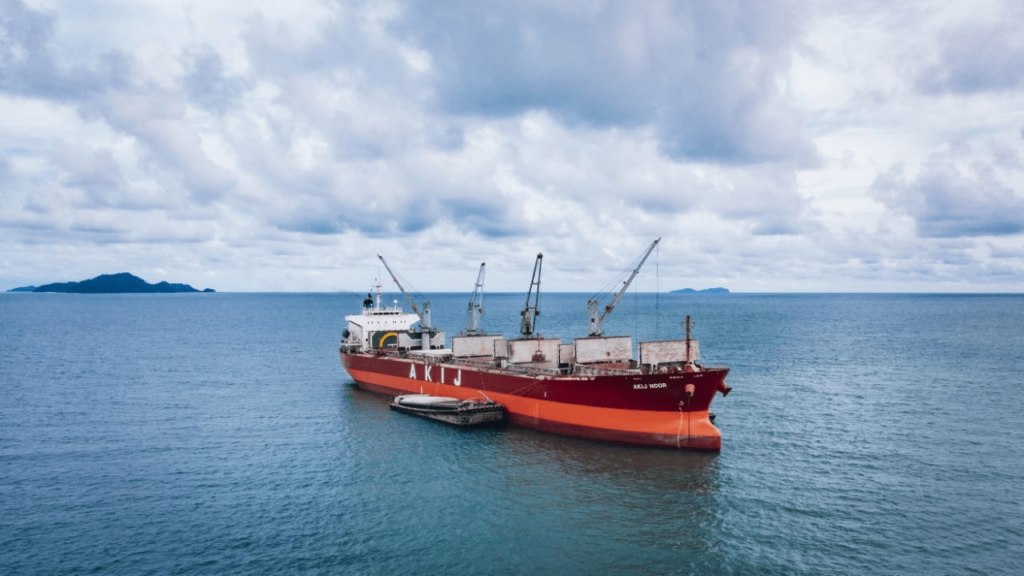 Bangladesh’s Akij Resource orders bulk carriers at Chinese yard