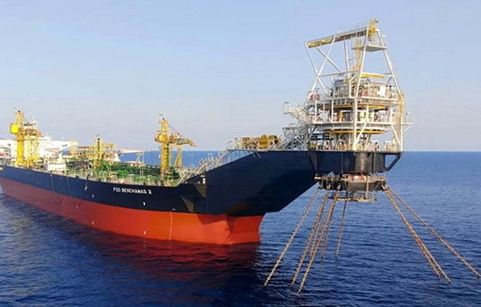 Crew member killed as MISC FSO hit by water ingress
