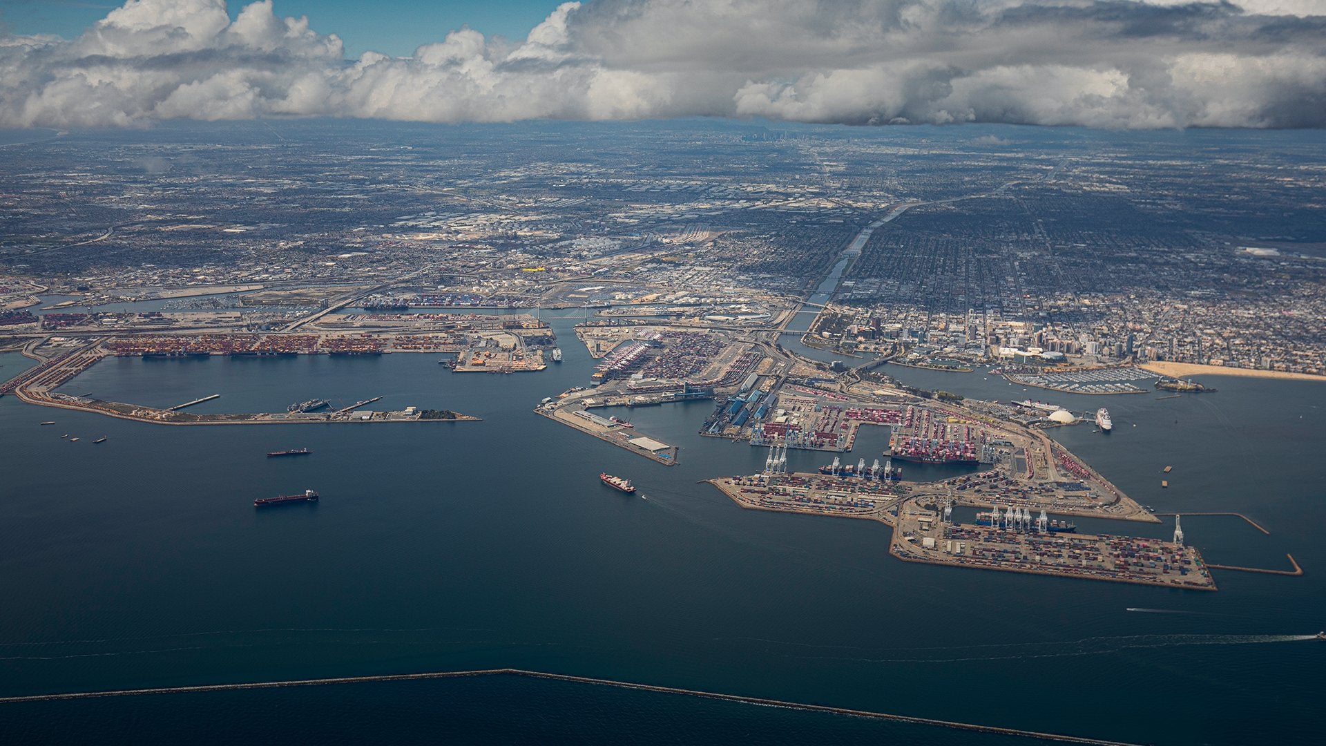 Major US port offers $1m prize for first ship to bunker methanol