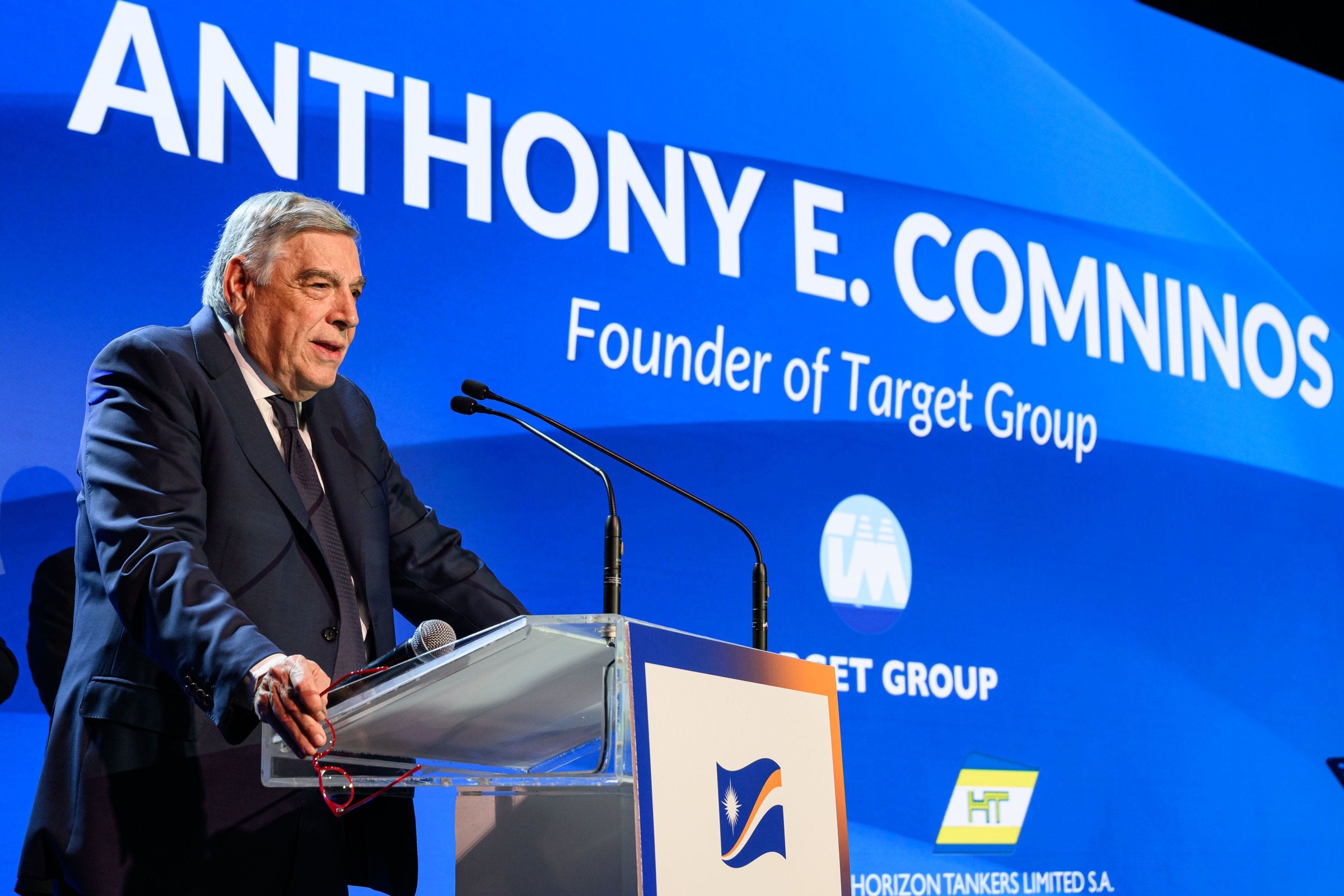 ‘The shoulders we’re standing on’: Top flags honour best Greek clients