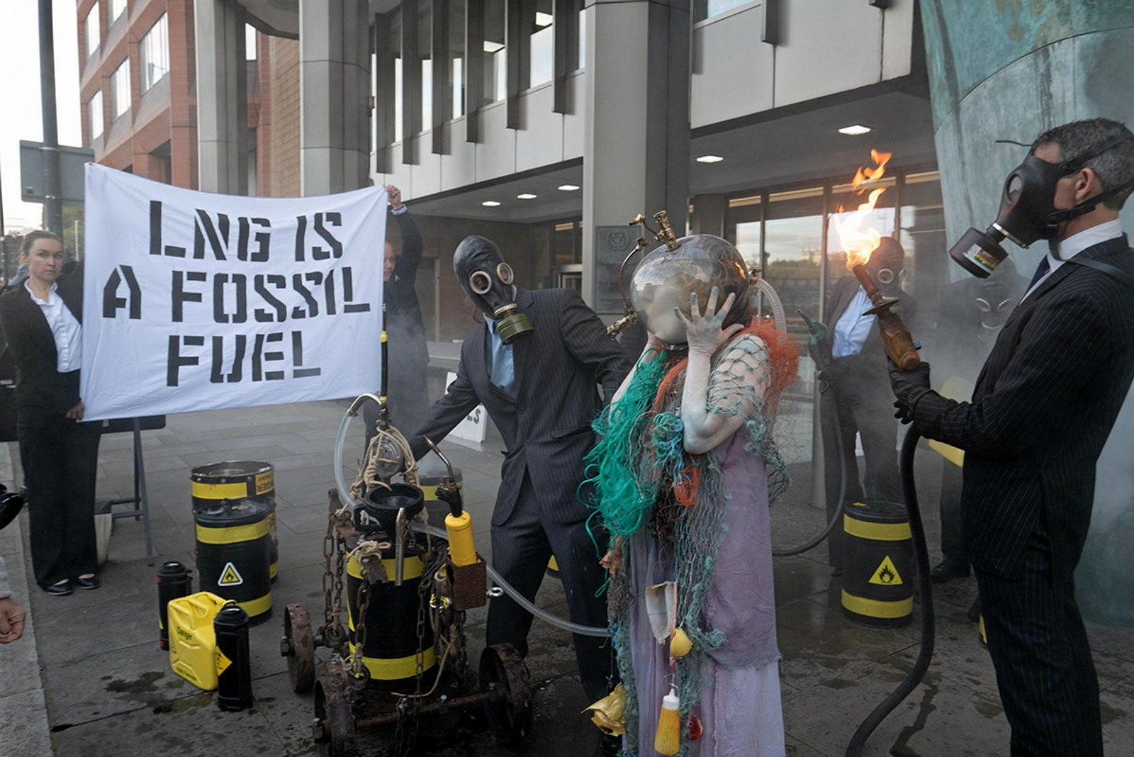 Climate activists light up IMO meet with anti-oil and LNG protest