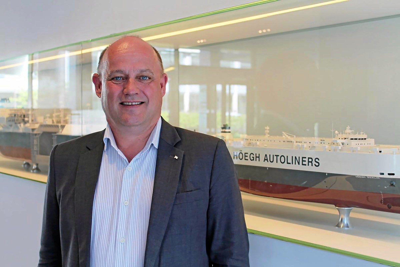 Hoegh Autoliners continues fleet refresh following newbuilding delivery