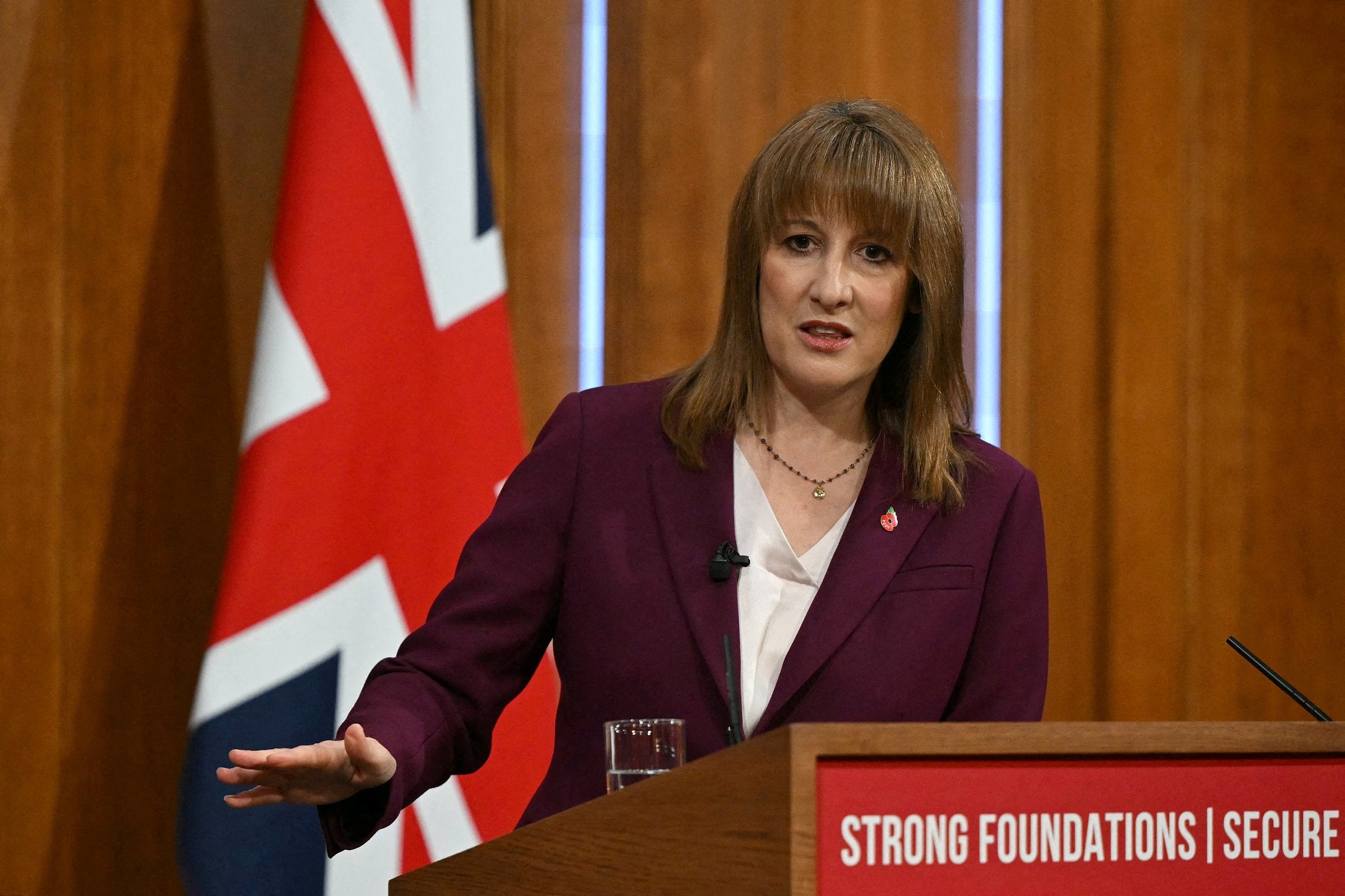 UK faces £13 billion hit from North Sea decline, warns new report ...