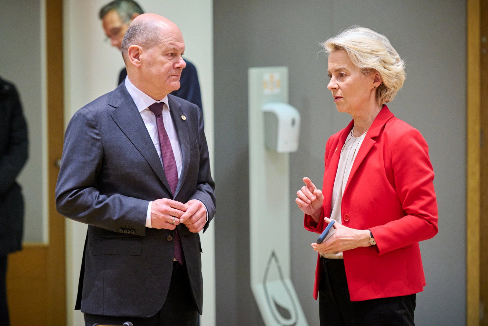 German chancellor calls on EU to shelve 'excessively strict' green ...