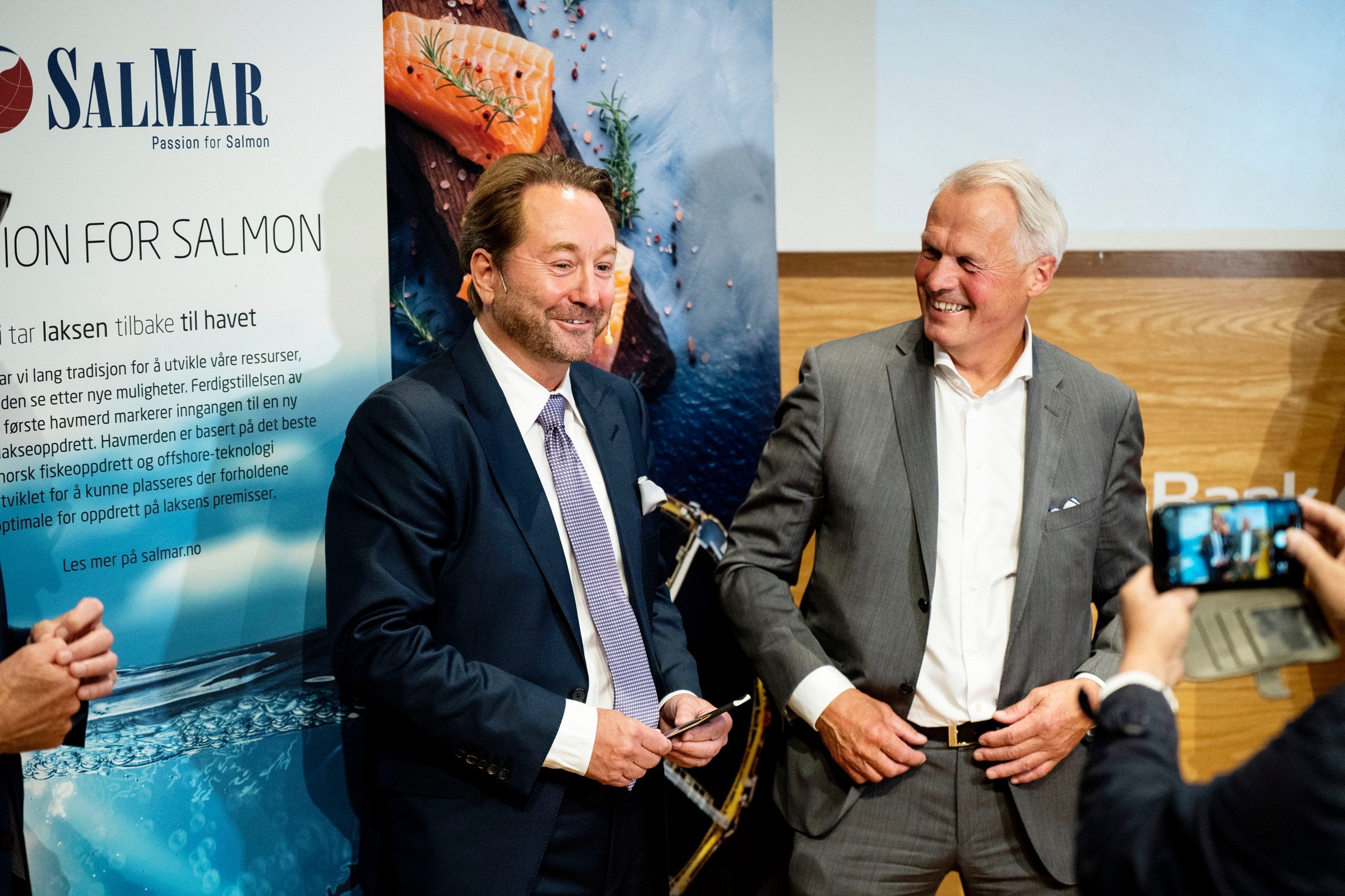 Aker har solgt alle Salmar-aksjer