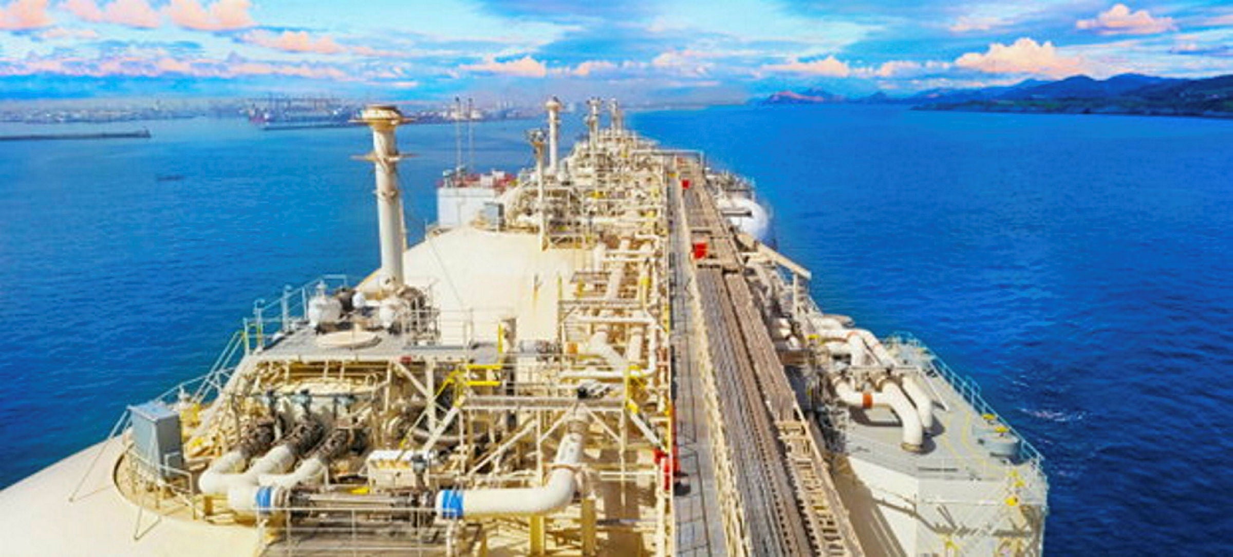 World first: modularised FSRU enters service | Upstream
