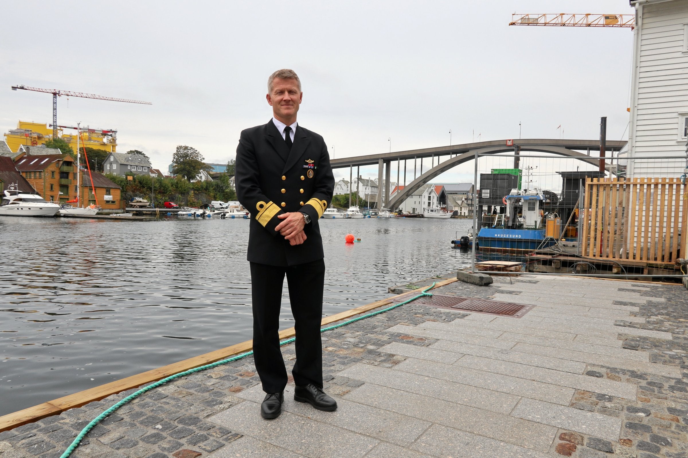Nå skal Sjøforsvaret plukke plast langs kysten | Kystens Næringsliv ...