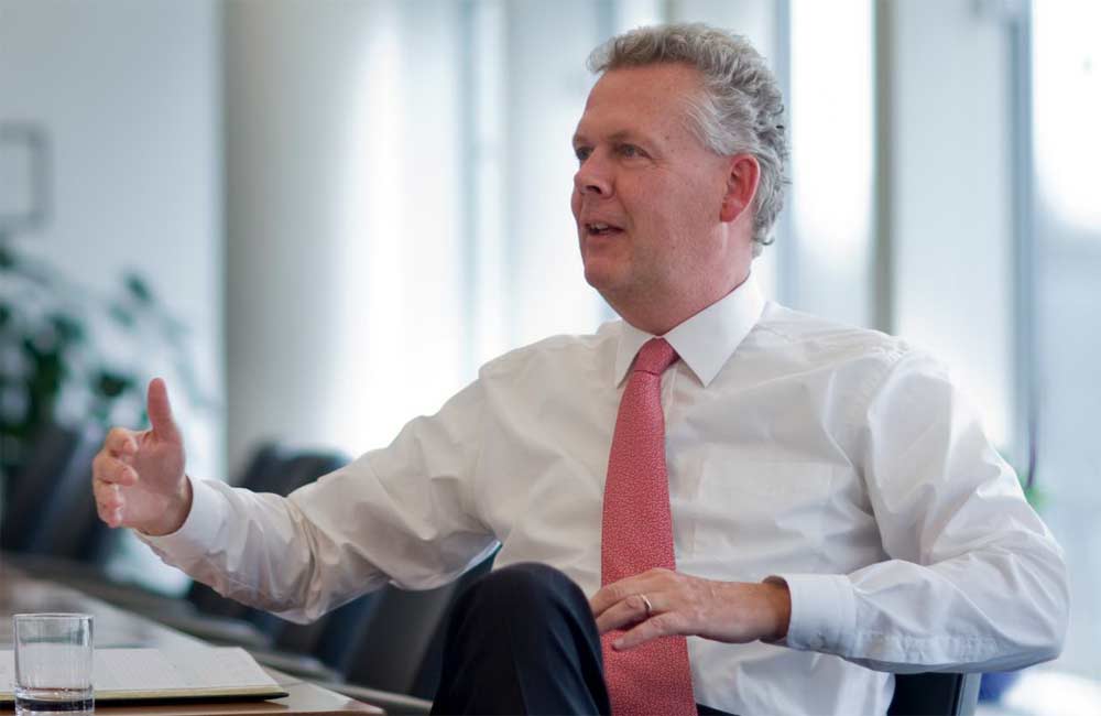 Maersk Broker teams with Lightship