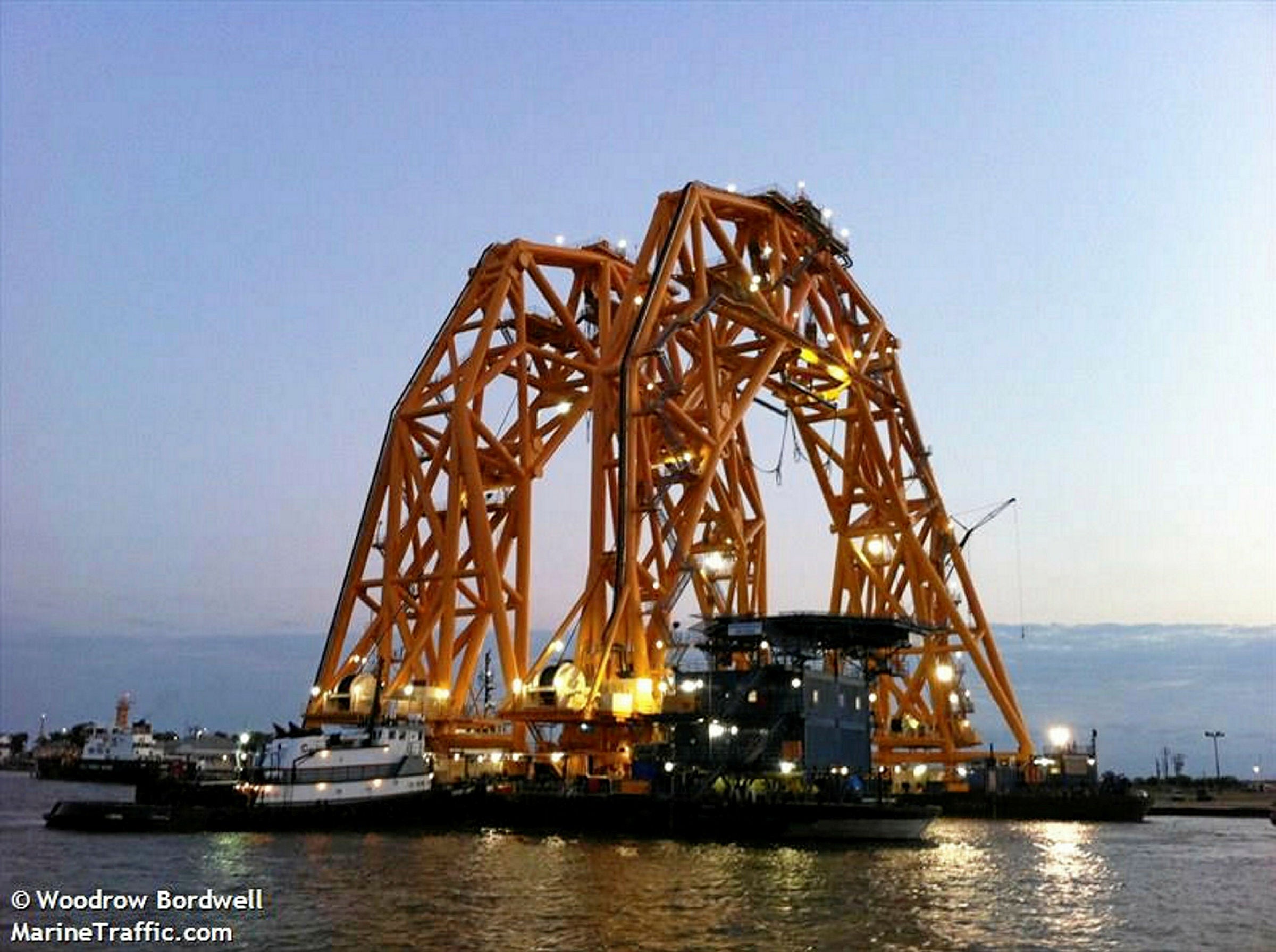 Trio chase owner after runaway heavylift vessel crashes