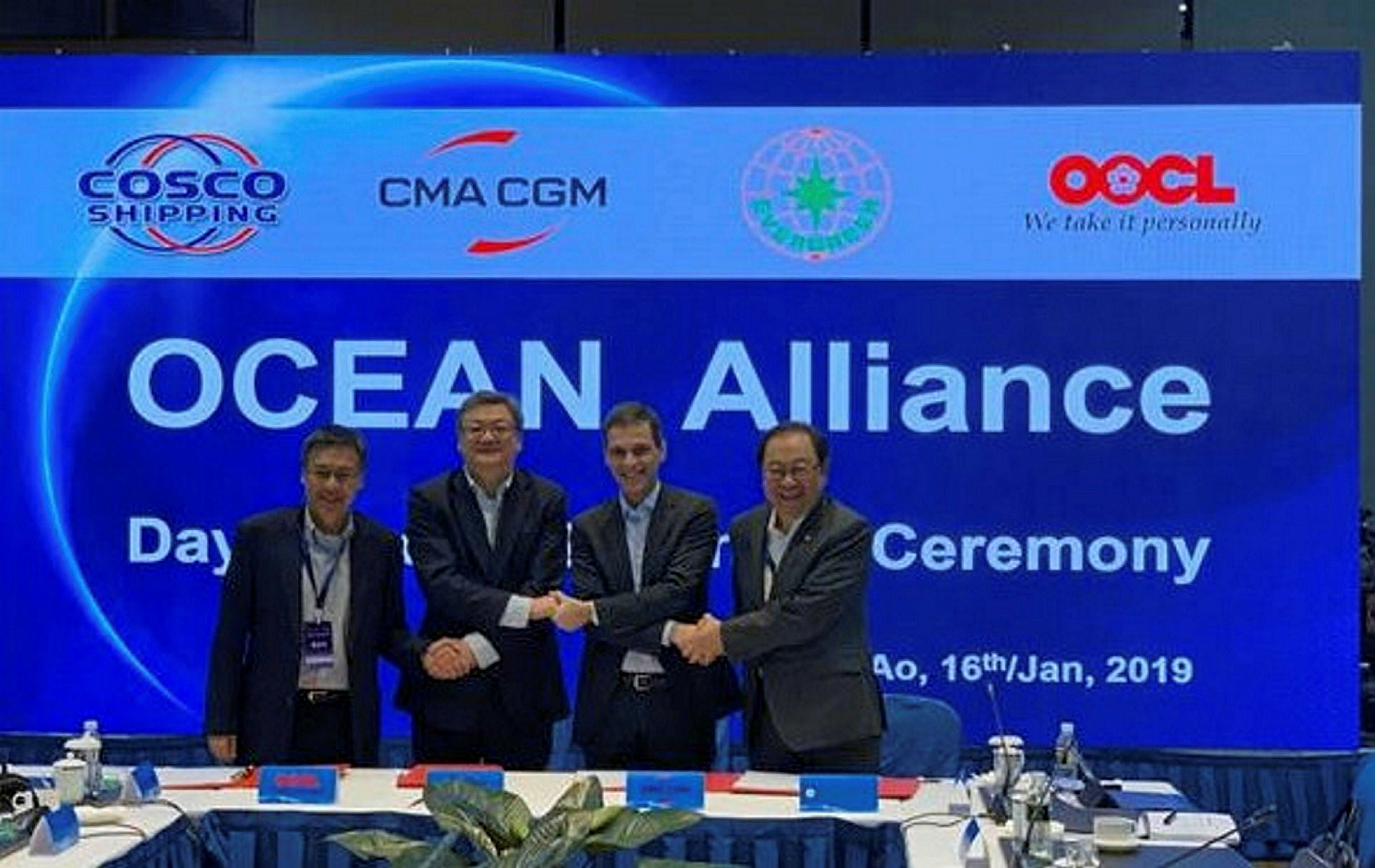 Ocean Alliance unveils new service with 330 ships