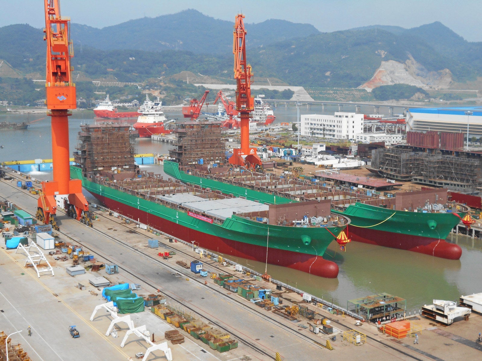 MSC confirms container ship options but flips fuelling choice